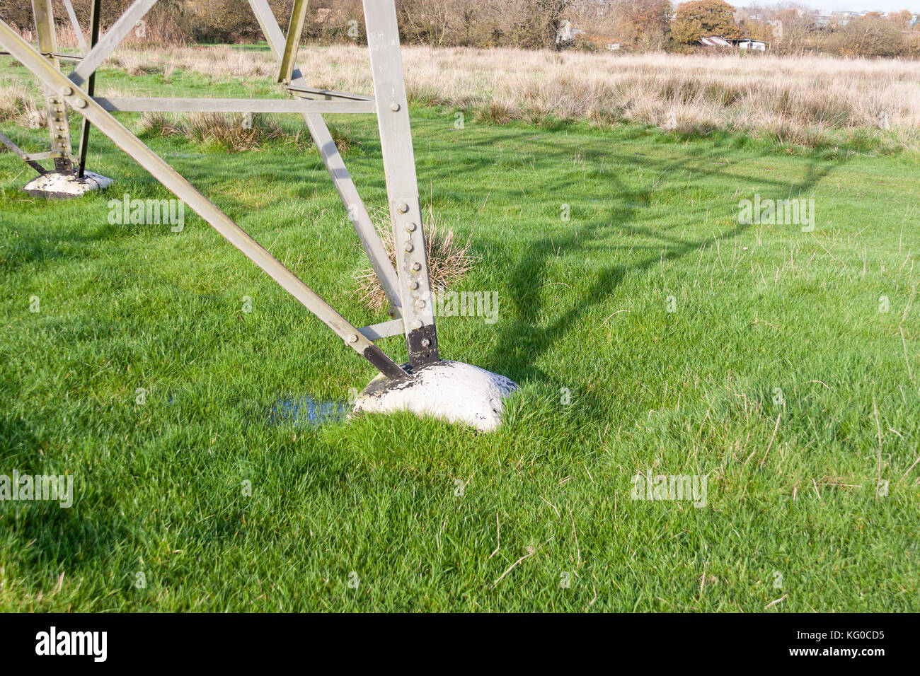 Concrete pylon hi-res stock photography and images - Alamy