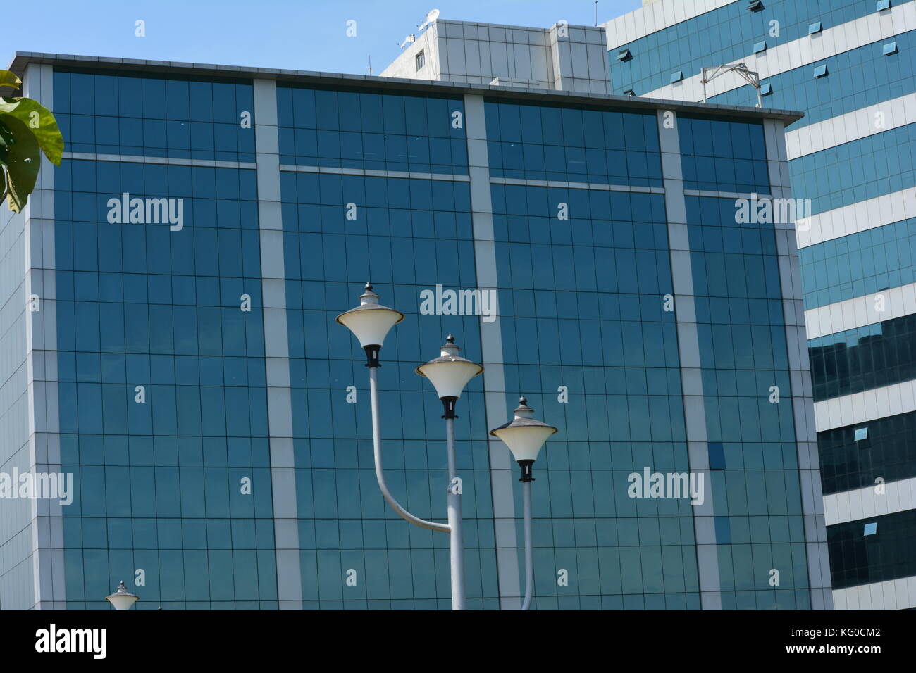 Mnc building hi-res stock photography and images - Alamy
