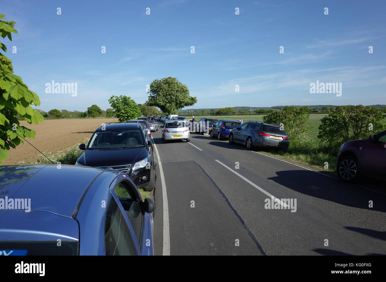 Lots of cars hi-res stock photography and images - Alamy