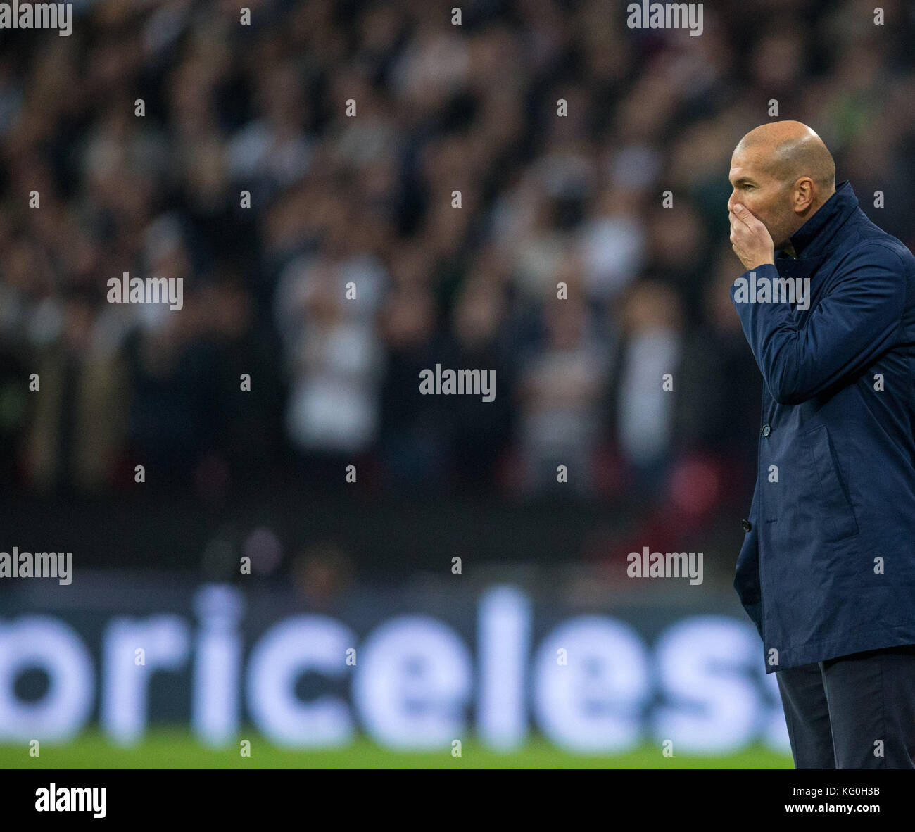 Real Madrid Manager Zinedine Zidane holds his face as PRICELESS shows ...