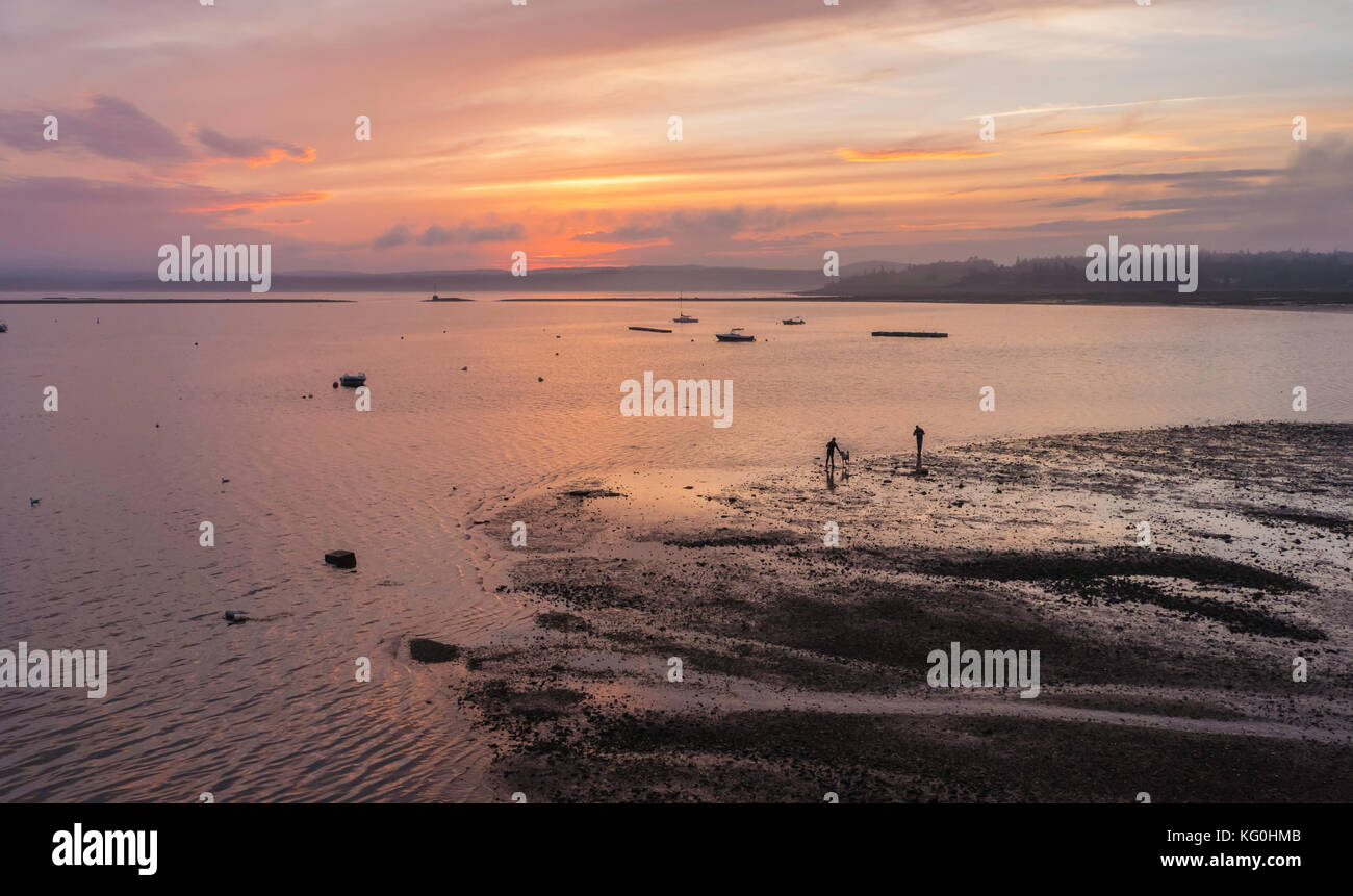 Bay of fundy background hi-res stock photography and images - Alamy