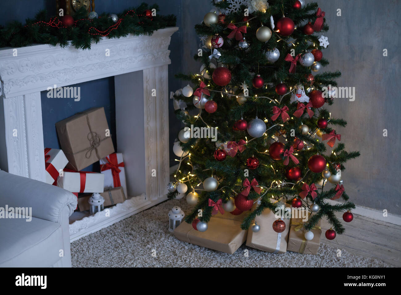 Christmas Decor Christmas tree gifts Stock Photo - Alamy