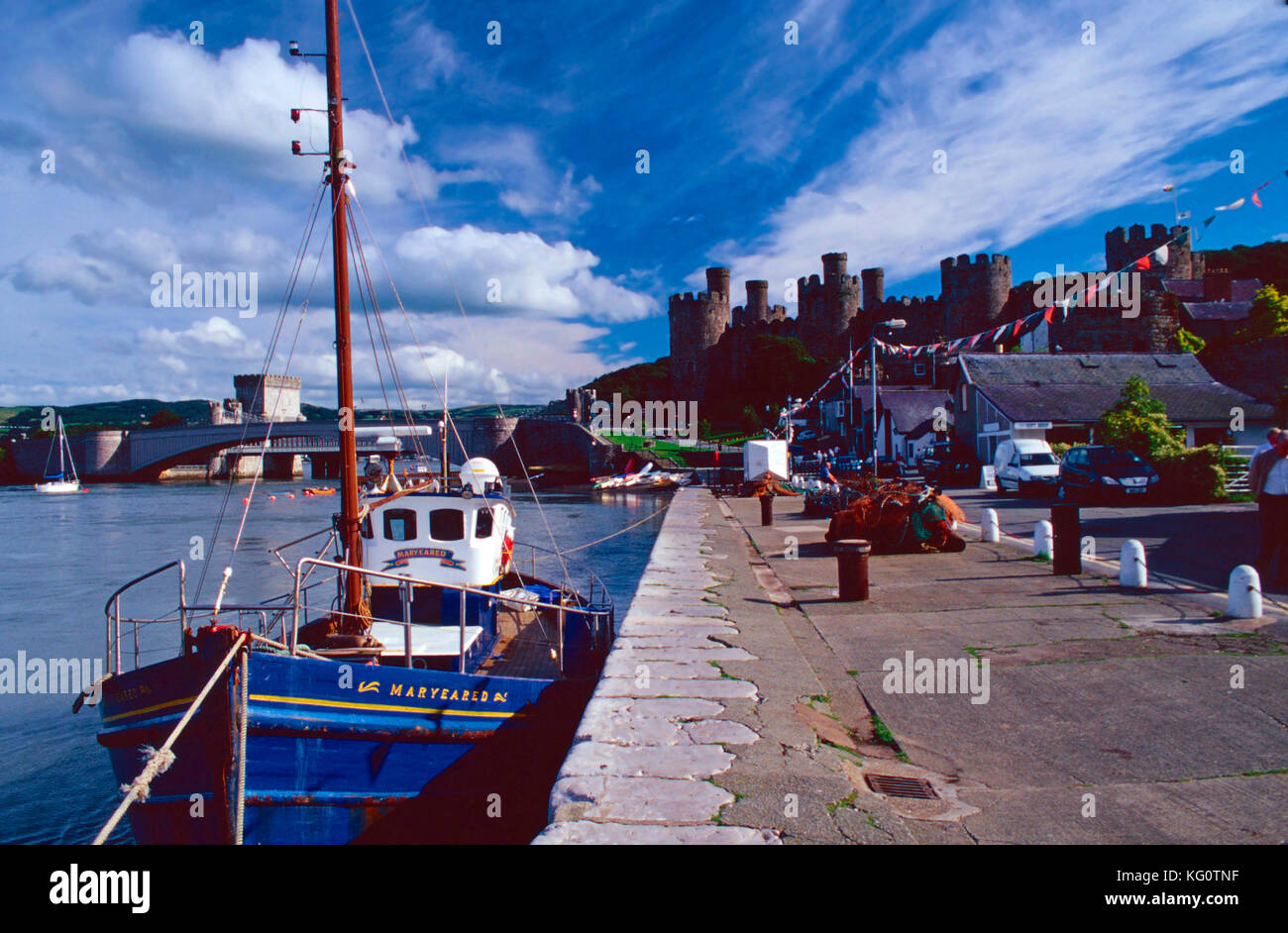 Kings and castles hi-res stock photography and images - Alamy