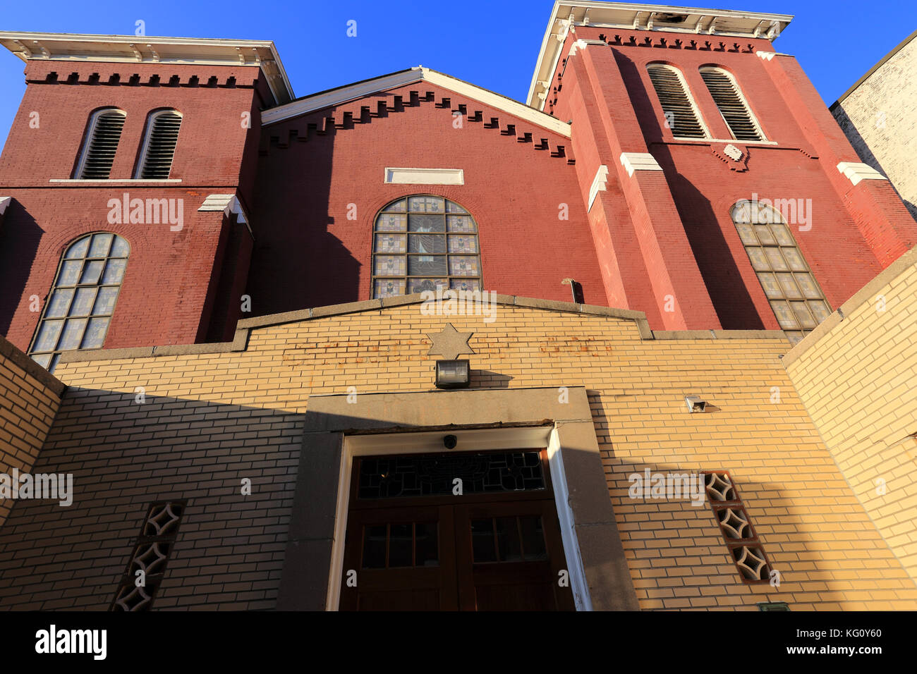Worship synagogue hi-res stock photography and images - Alamy