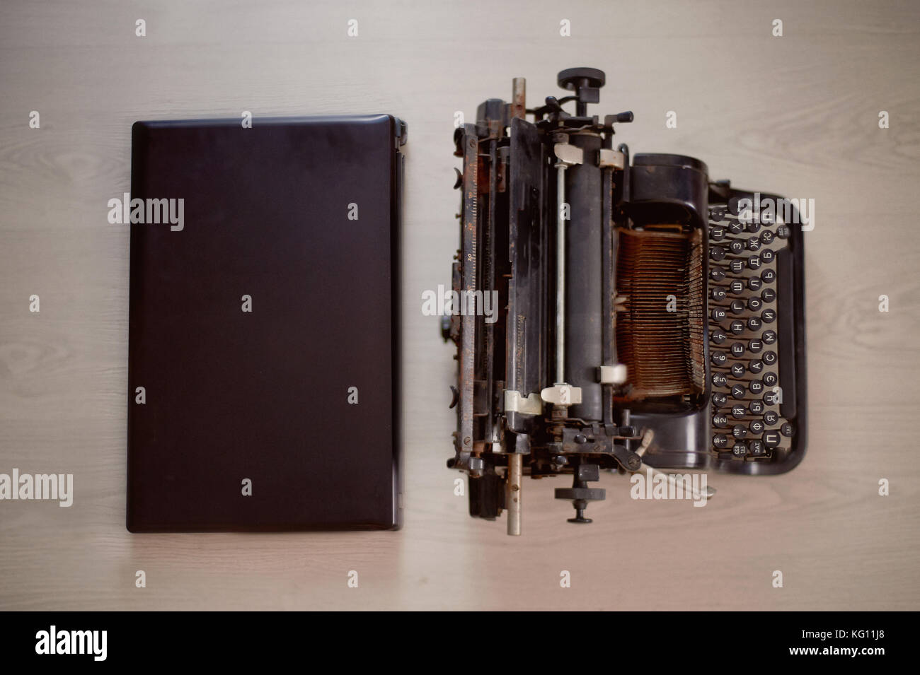 Old vs new computer hi-res stock photography and images - Alamy