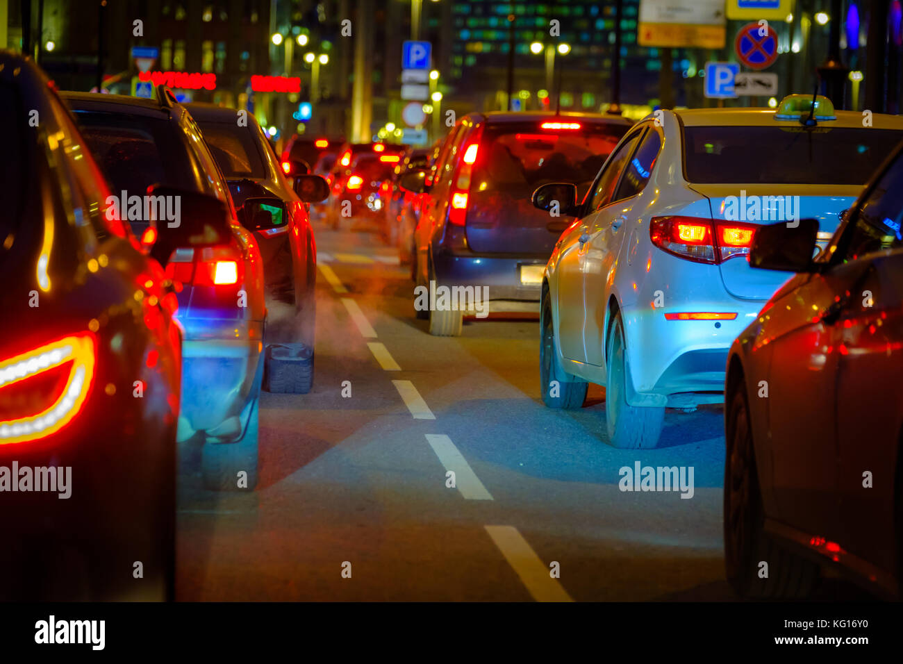 Traffic jam at big city back view Stock Photo - Alamy