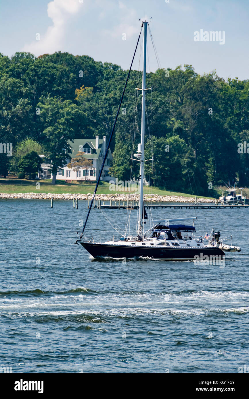 Sailboat on the Severn River near the US Naval Academy in Annapolis ...