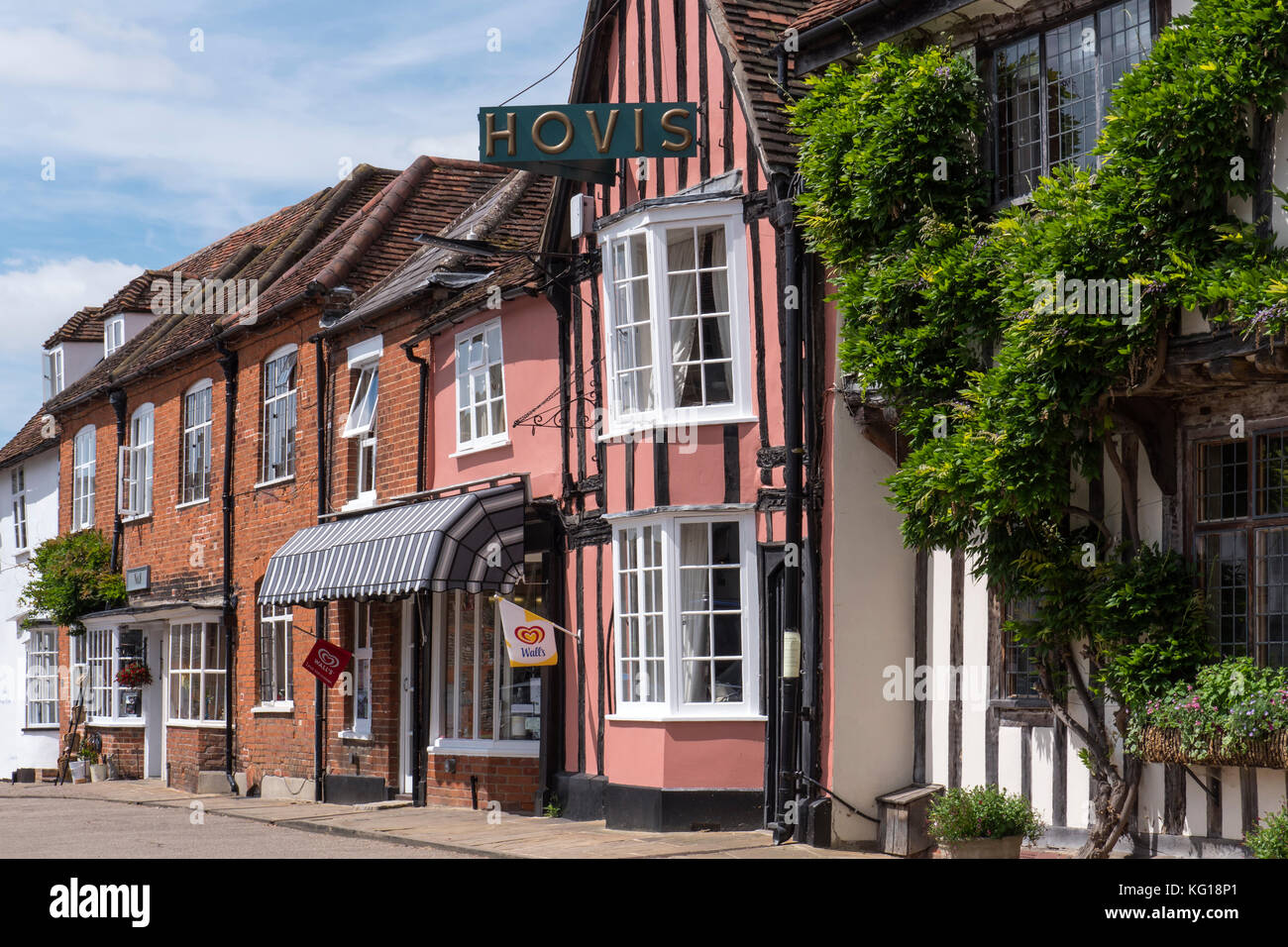 Lavenham high street historic village hi-res stock photography and ...