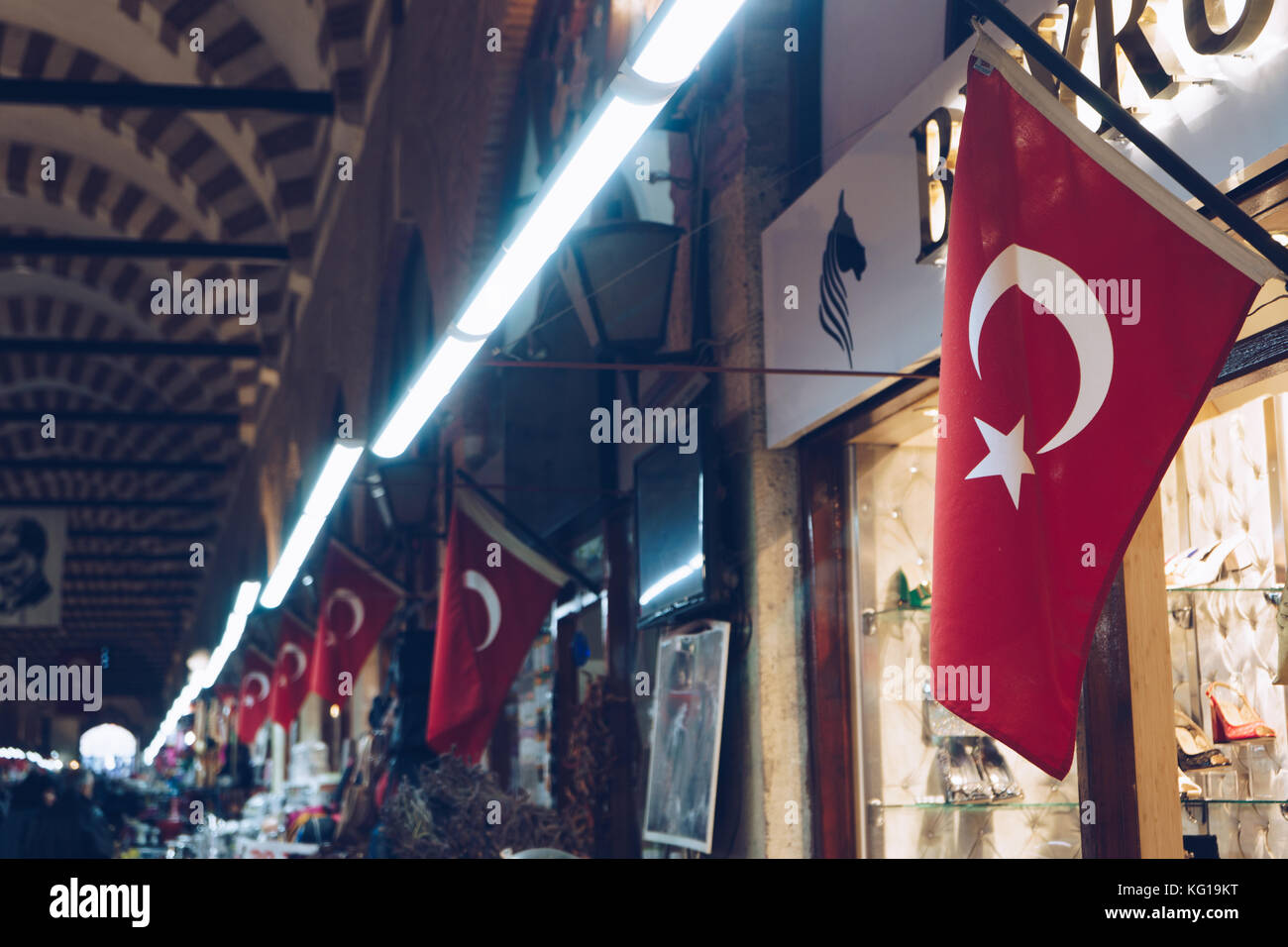 Turkish flags grand bazaar hi-res stock photography and images - Alamy
