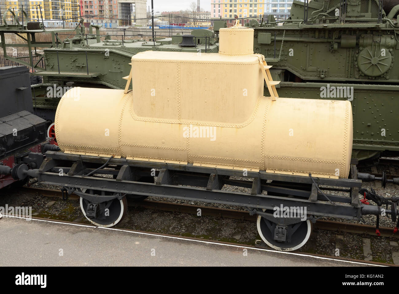 Storage tank wagon tanks hi-res stock photography and images - Alamy