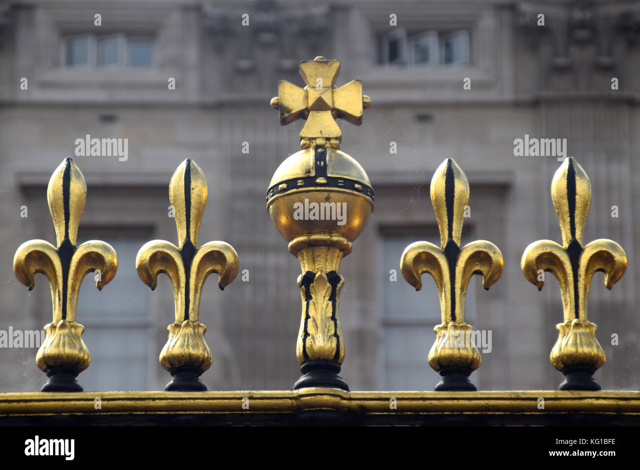1837 buckingham palace hi-res stock photography and images - Alamy