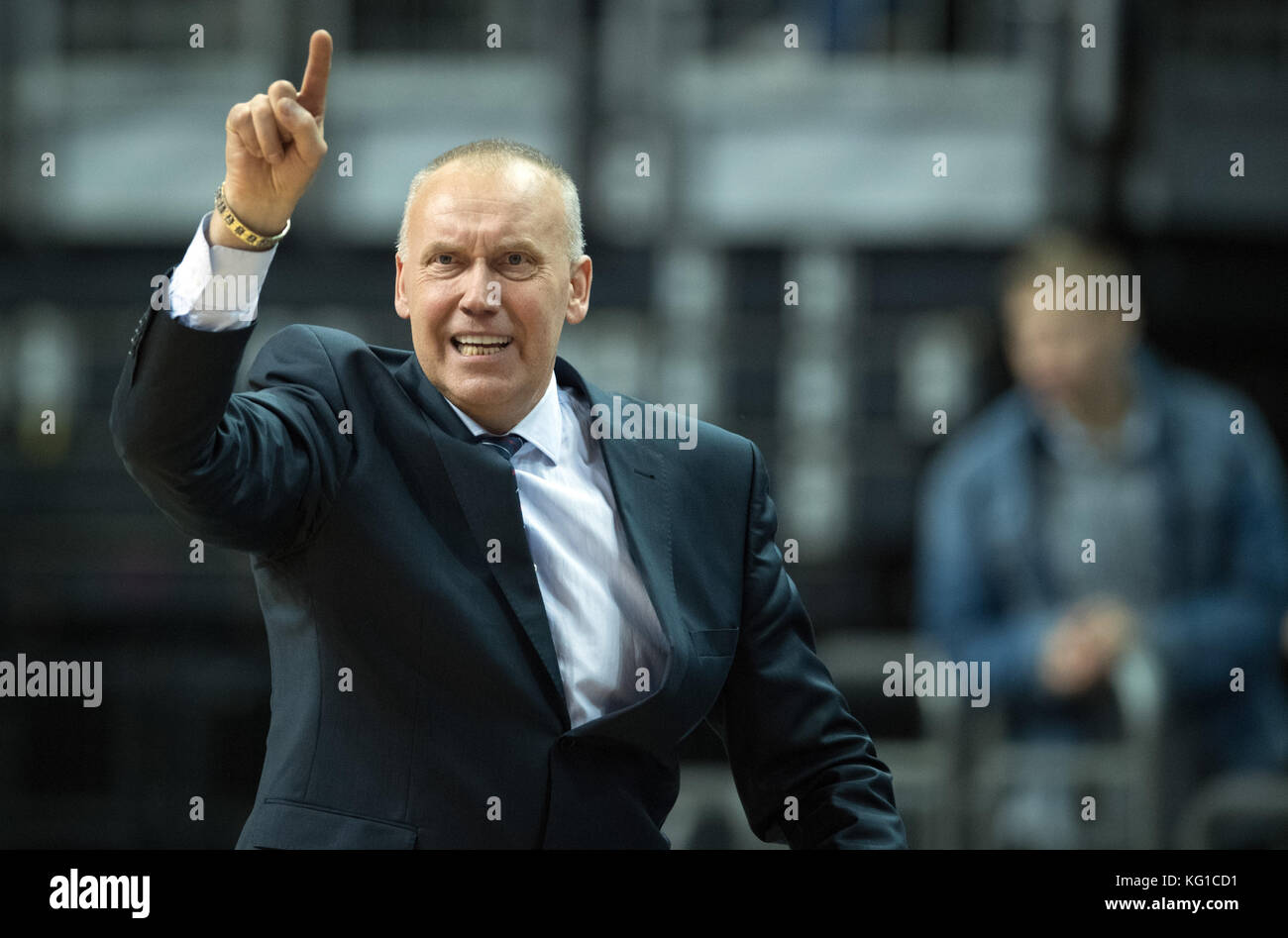 Vilnius head coach Rimas Kurtinaitis gesturing from the sidelines ...