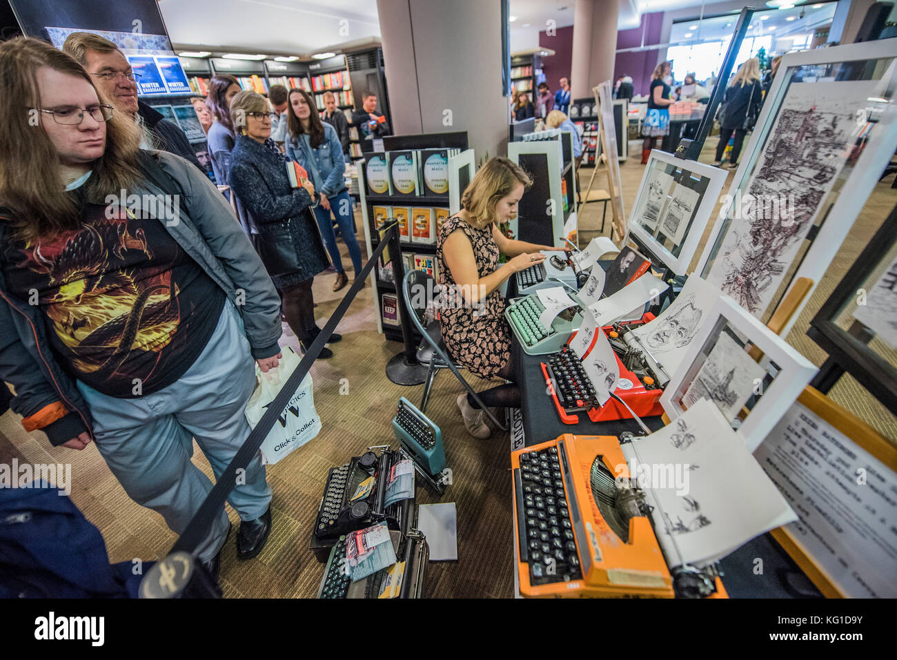 London, UK. 2nd Nov, 2017. Typewriter artist Keira Rathbone creates ...