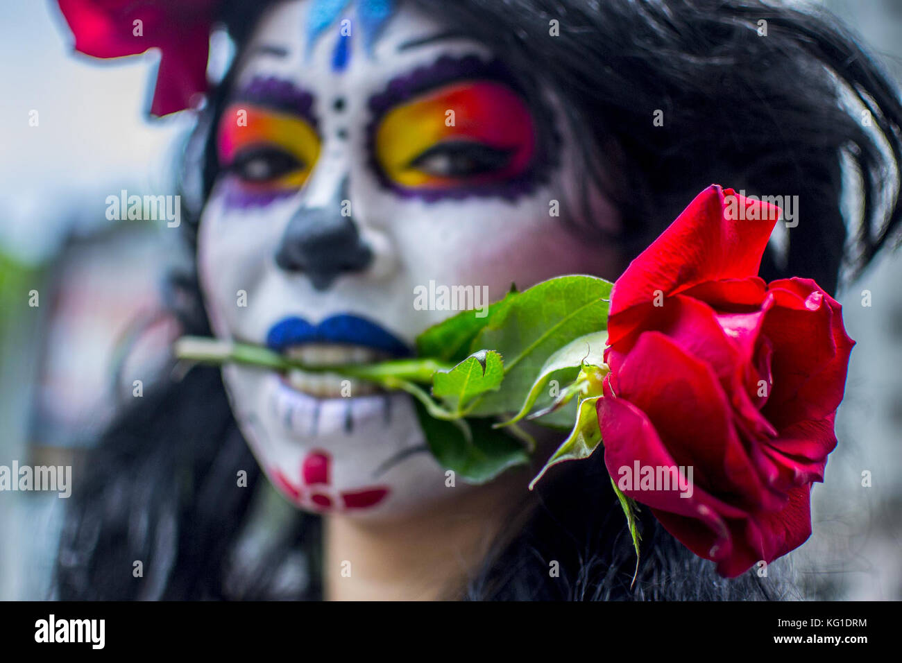 Sao Paulo, Brazil. 2nd Nov, 2017. People take part in the annual Zombie ...