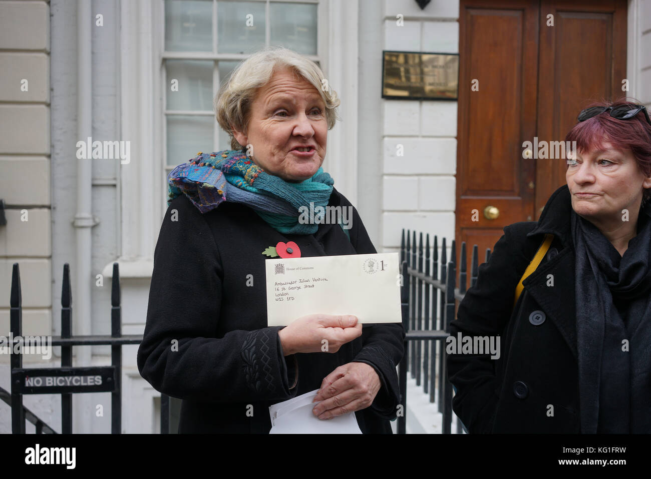 London, UK. 2nd November, 2017. Helen Goodman Mp join protest on the ...
