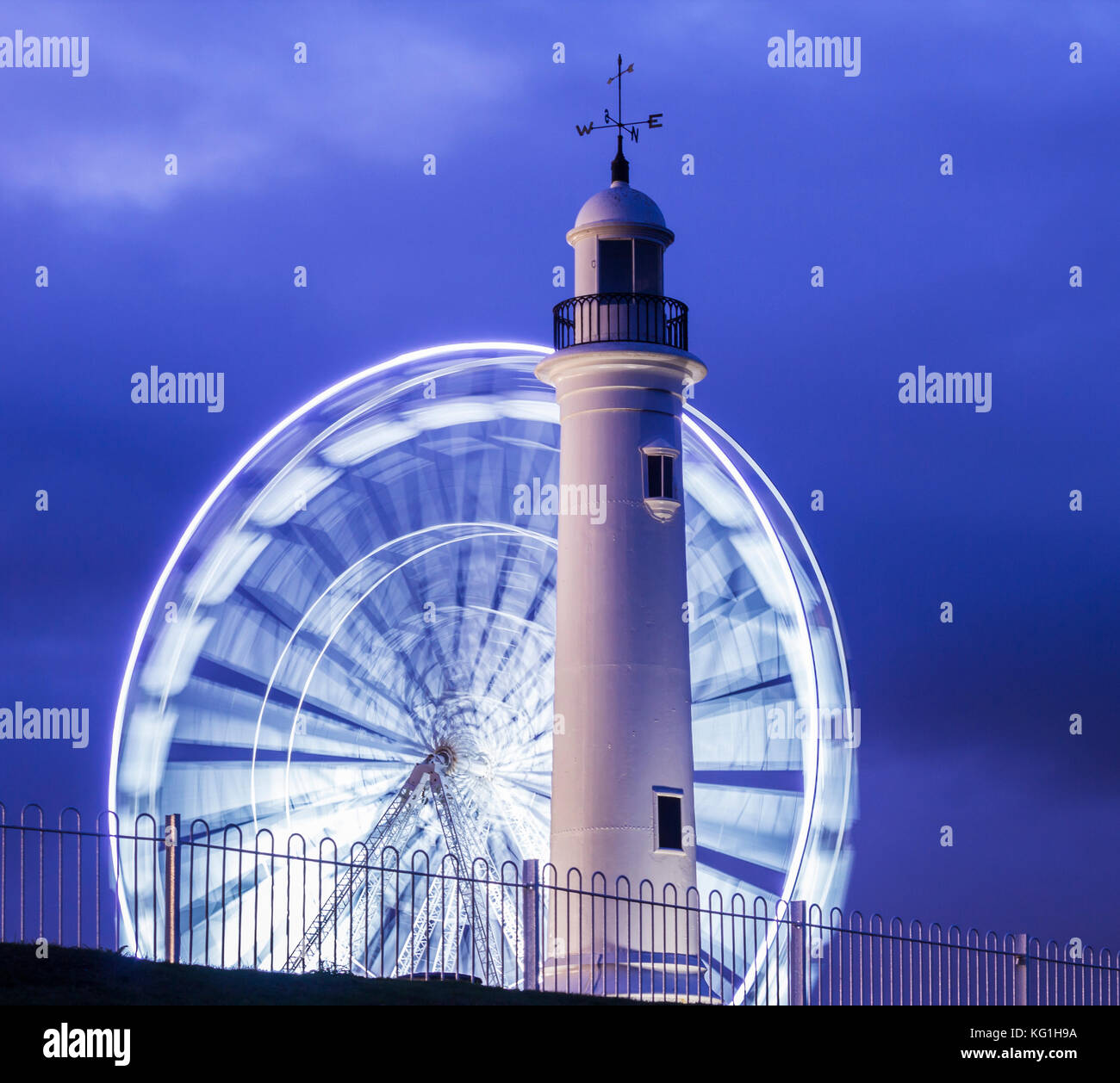 Fairground uk hi-res stock photography and images - Alamy