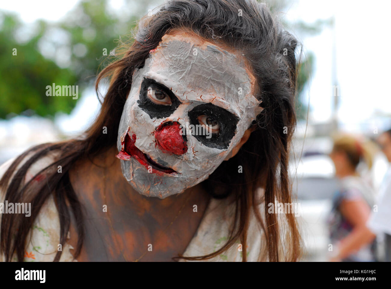 Rio de Janeiro, Brazil. 02nd Nov, 2017. Hundreds of people participate ...