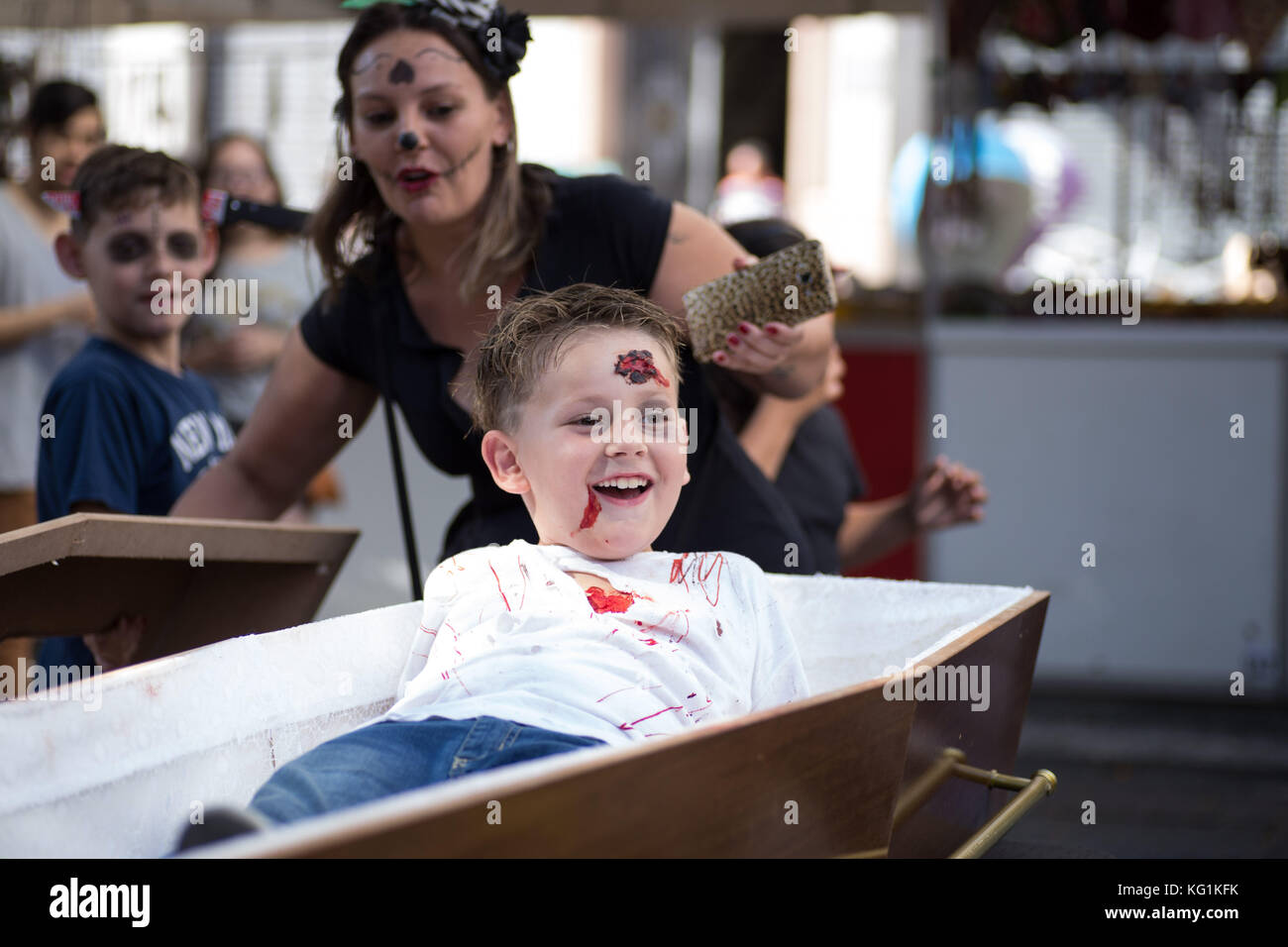 Sao Paulo, Sao Paulo, Brazil. 2nd Nov, 2017. Participants dressed in ...