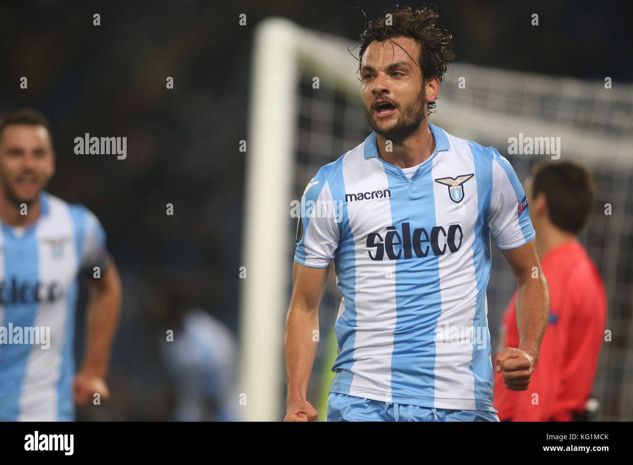 ROME, ITALY - NOVEMBER 02: Marco Parolo score the gol during the UEFA ...