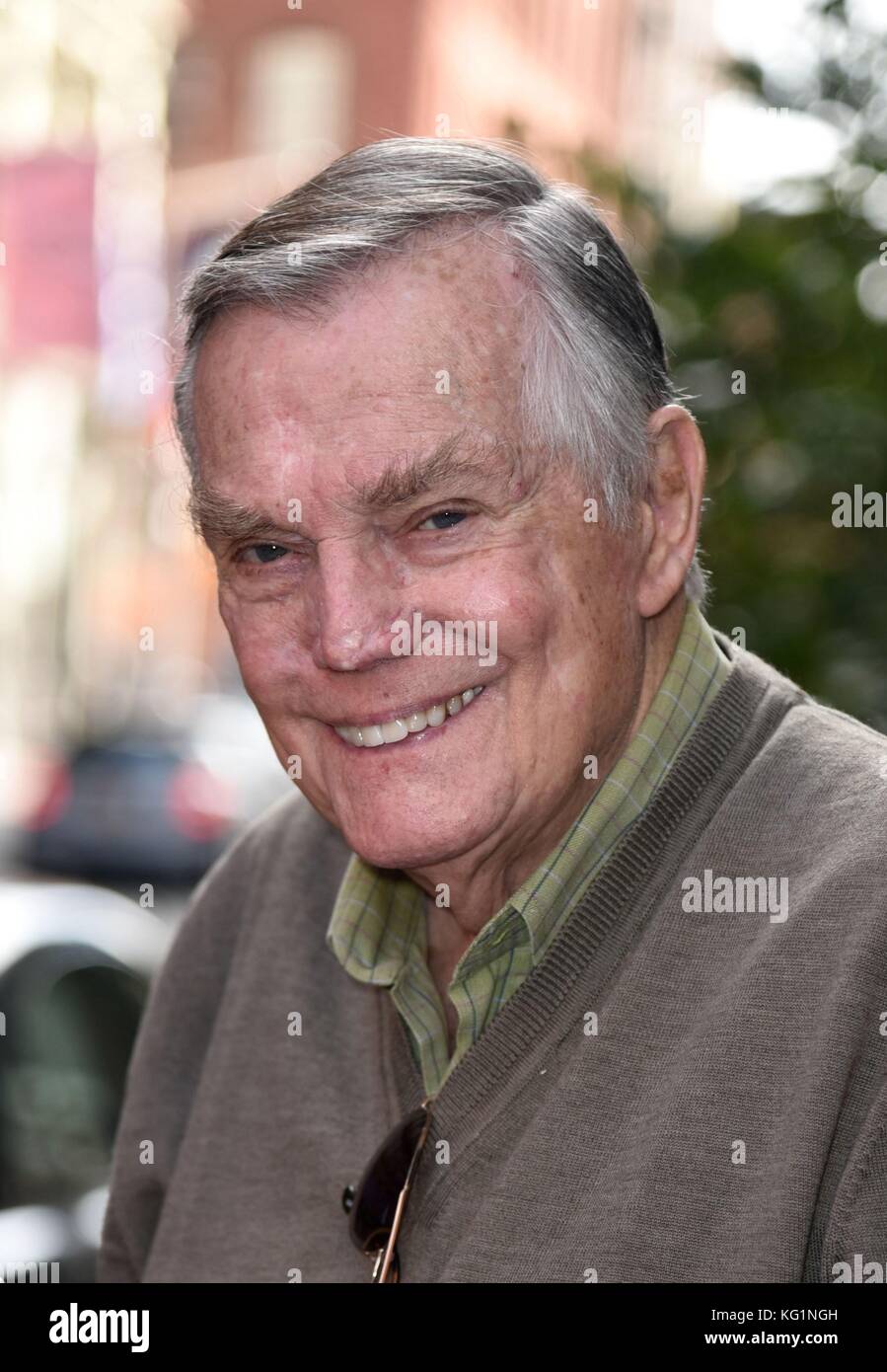 Laurie Marshall's Instagram, Twitter & Facebook on IDCrawl