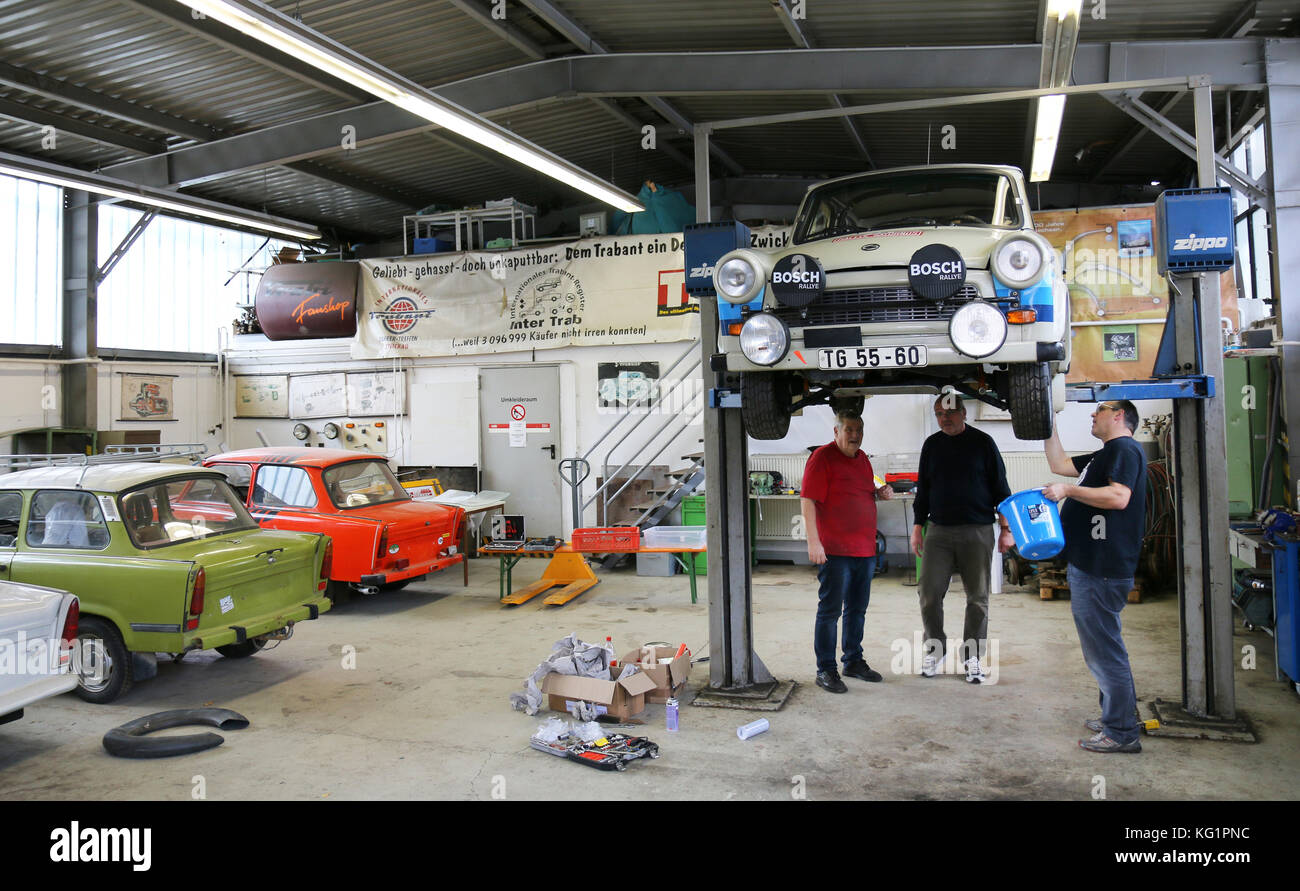 Trabant cardboard hi-res stock photography and images - Alamy