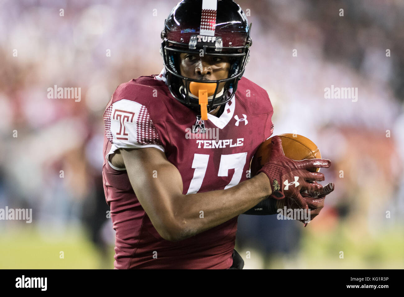 Philadelphia, Pennsylvania, USA. 2nd Nov, 2017. Temple's, ADONIS ...
