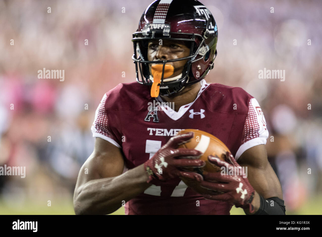 Philadelphia, Pennsylvania, USA. 2nd Nov, 2017. Temple's, ADONIS ...