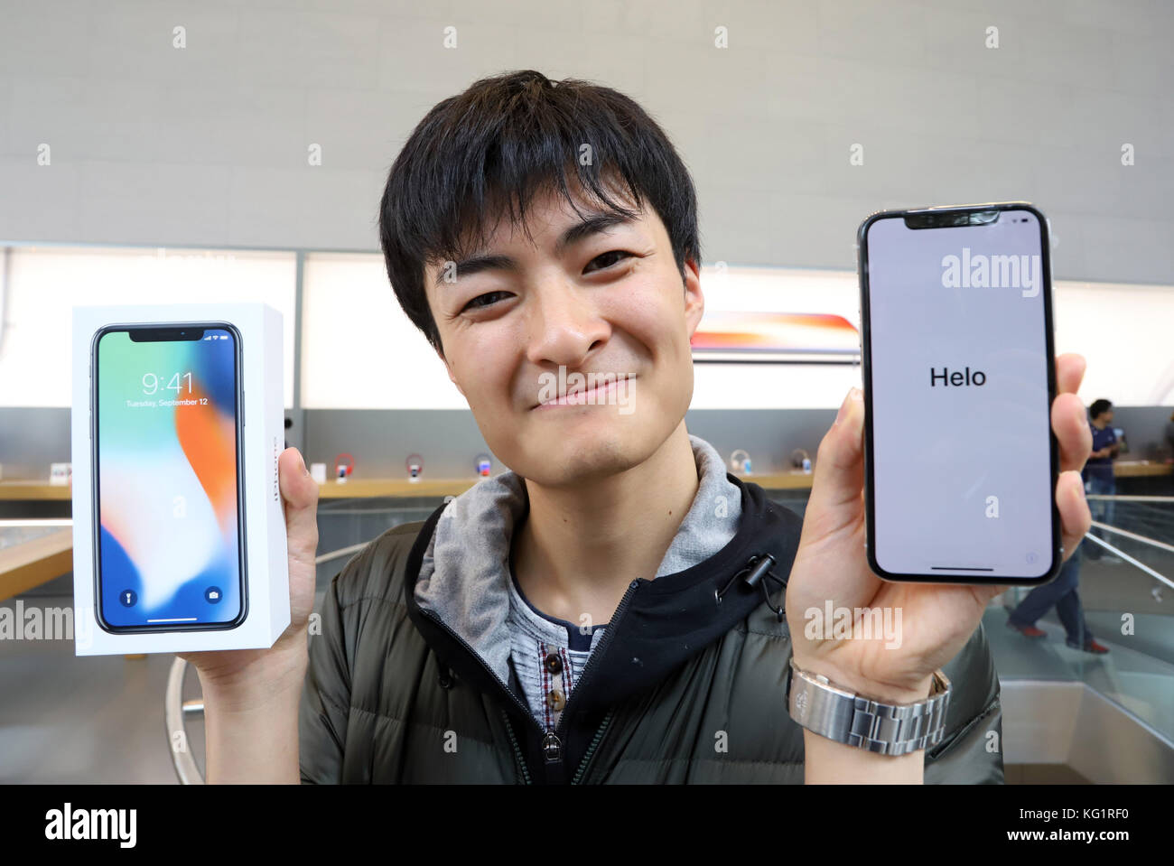 Tokyo, Japan. 3rd Nov, 2017. The first ustomer of the newly released ...