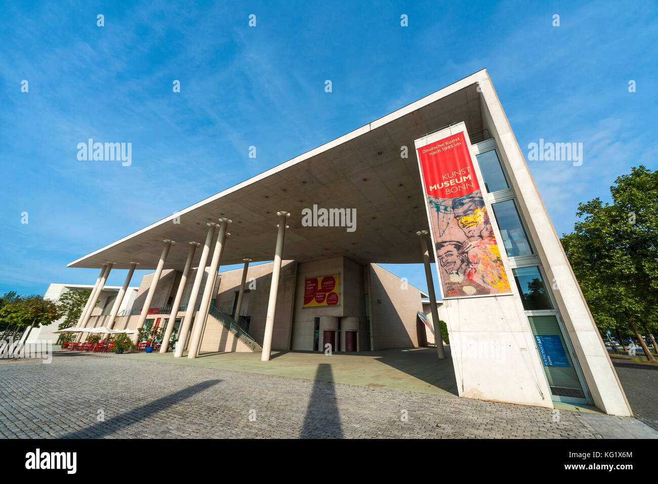 Bonn, Nordrhein-Westfalen, Germany : Kunst Museum Bonn Stock Photo - Alamy