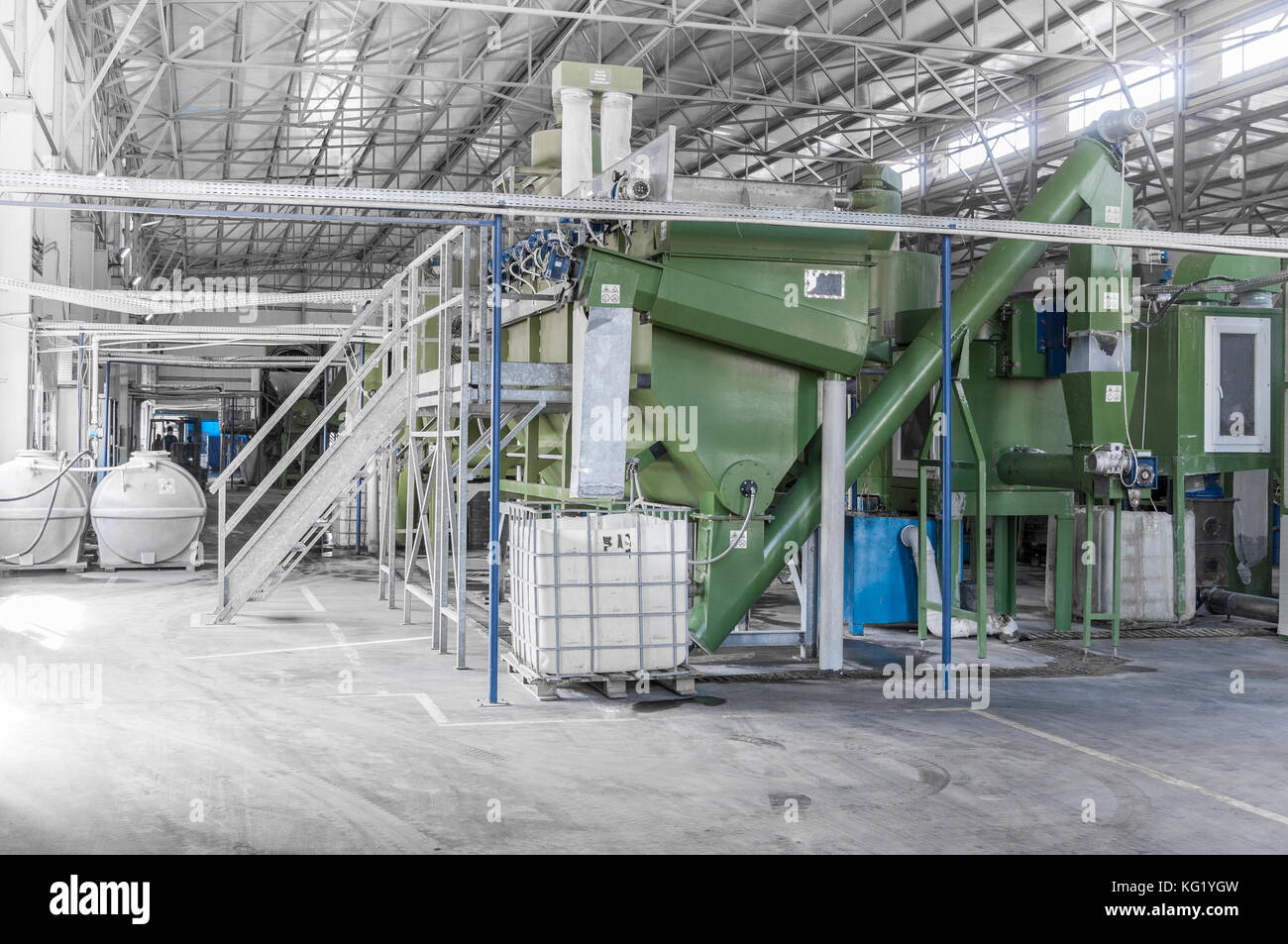 Pet plastic recycling process hi-res stock photography and images - Alamy