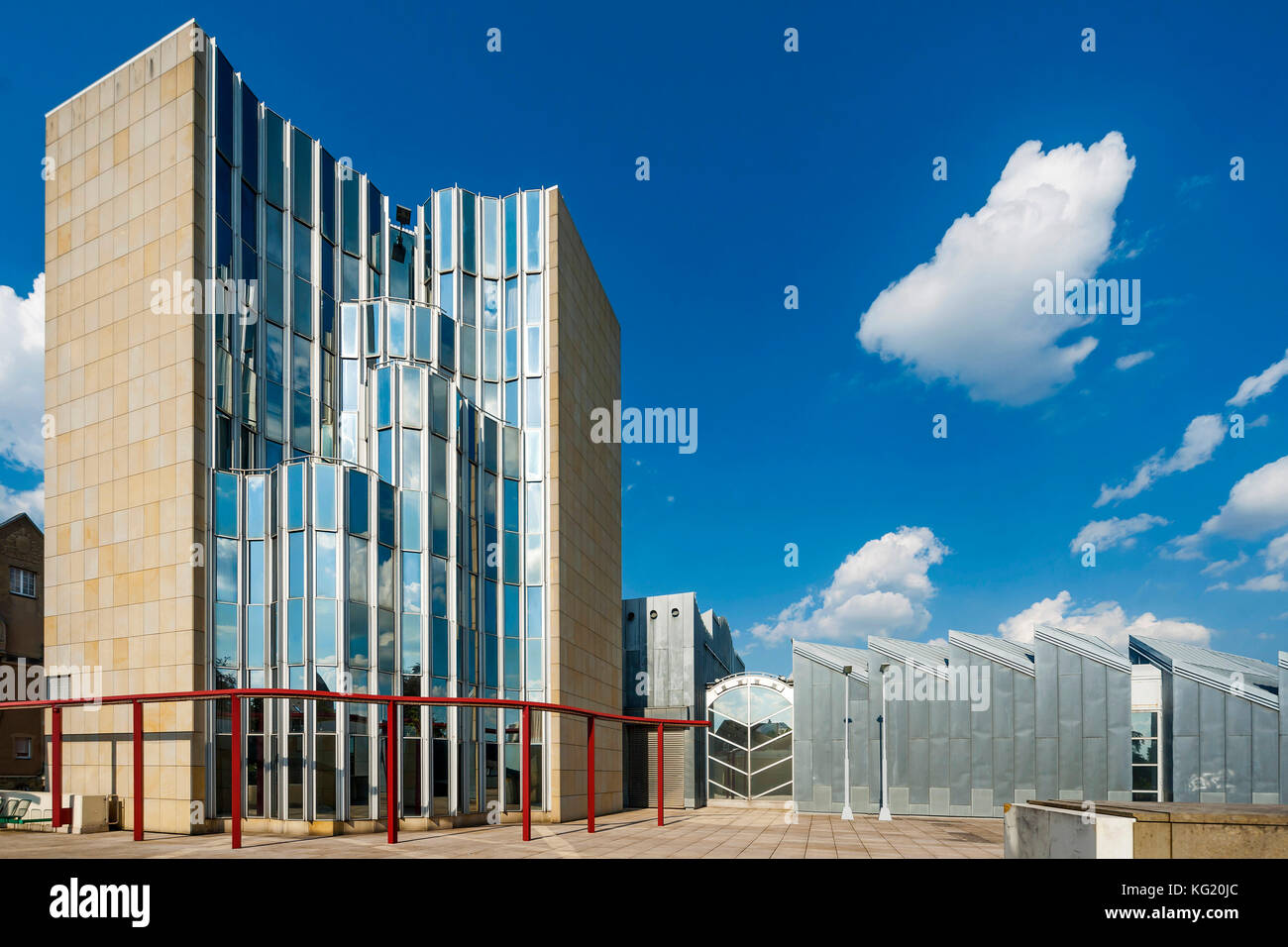 Germany monchengladbach abteiberg museum hi-res stock photography and ...