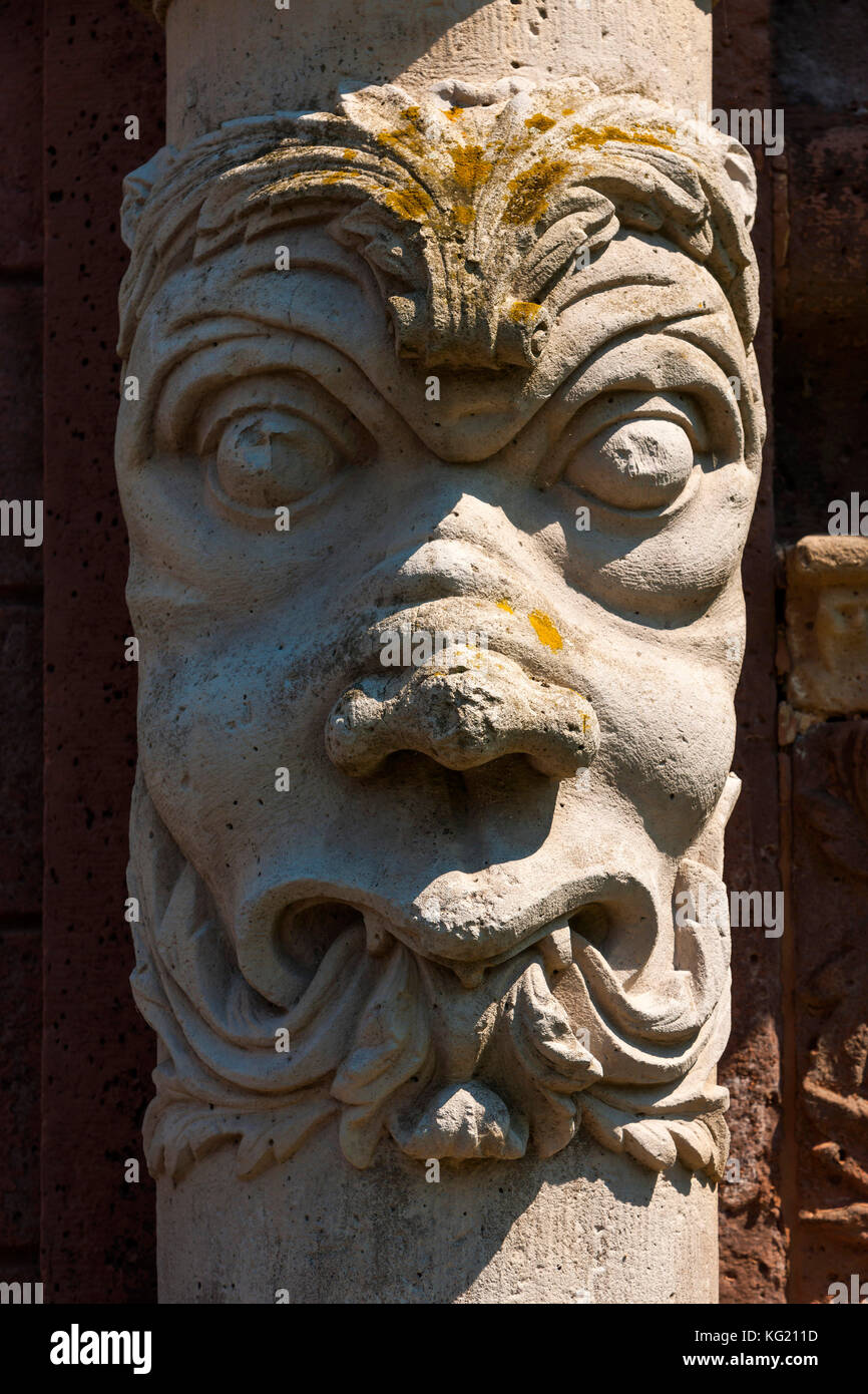 Fratze hi-res stock photography and images - Alamy