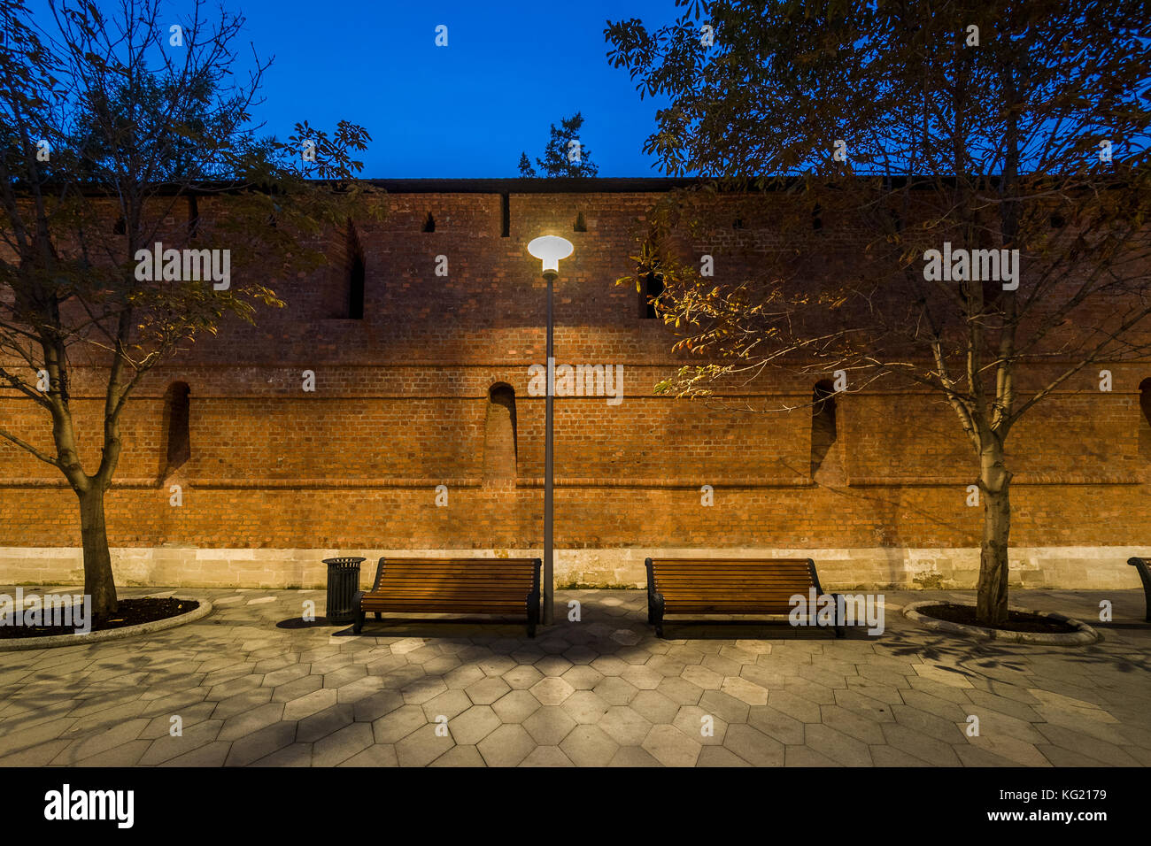 Russia, Moscow. The Kitai-gorod wall Stock Photo - Alamy
