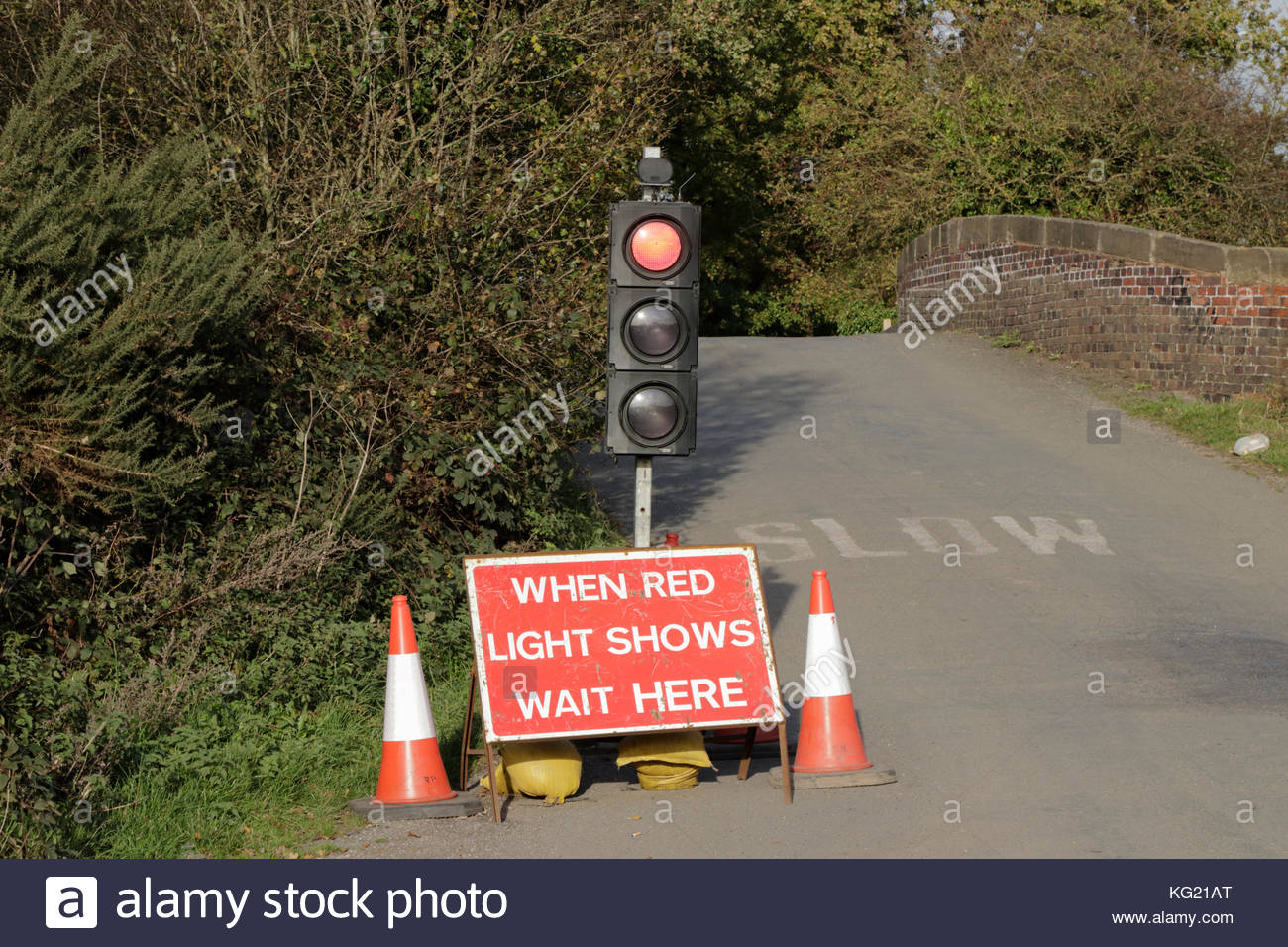 Traffic Lights Uk Stock Photos & Traffic Lights Uk Stock Images - Alamy