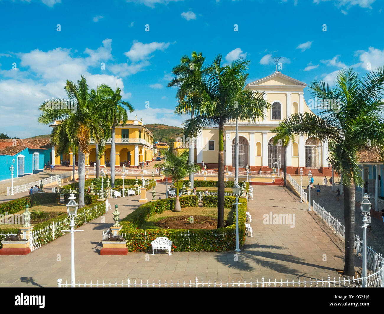 Trinidad, Cuba : Plaza Mayor mit Iglesia de la Santisima Trinidad und ...