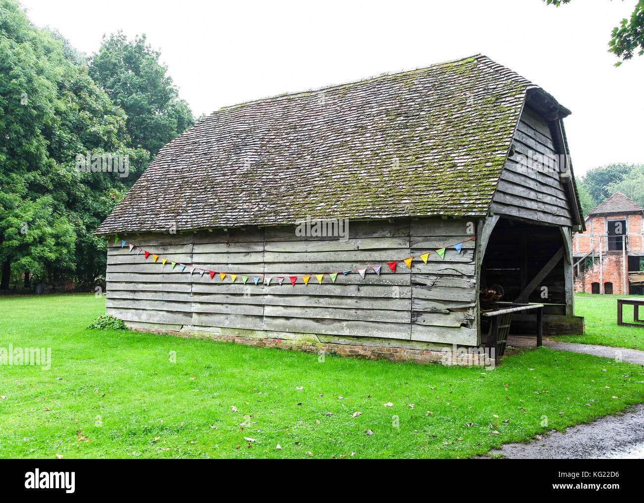 Old timber wagon hi-res stock photography and images - Alamy