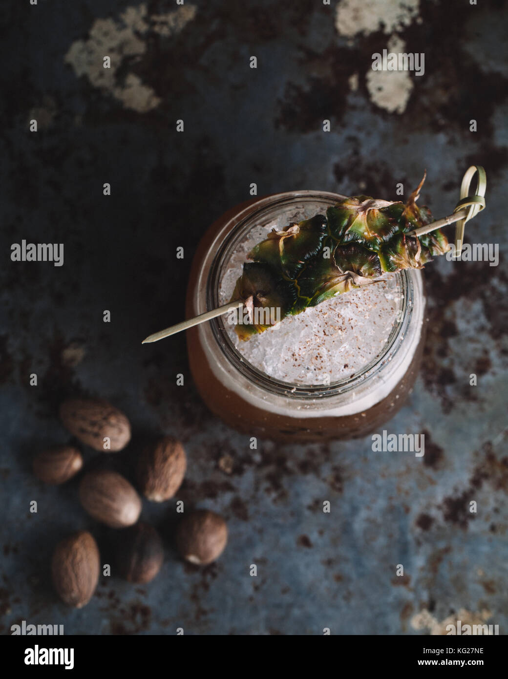 Alcoholic cocktail on a rusty moody background Stock Photo - Alamy