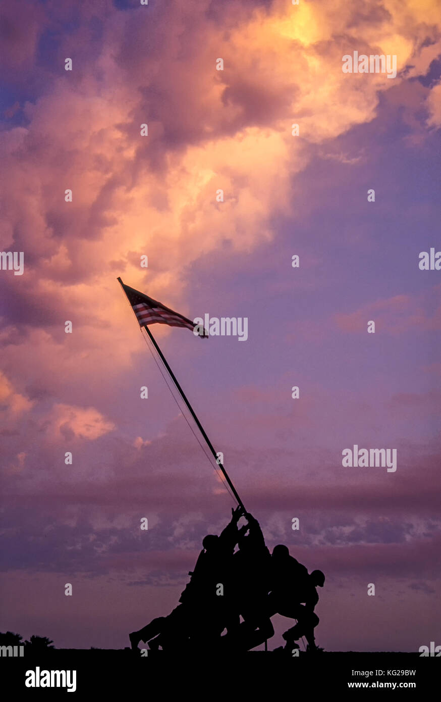 Iwo jima marines flag raising hi-res stock photography and images - Alamy