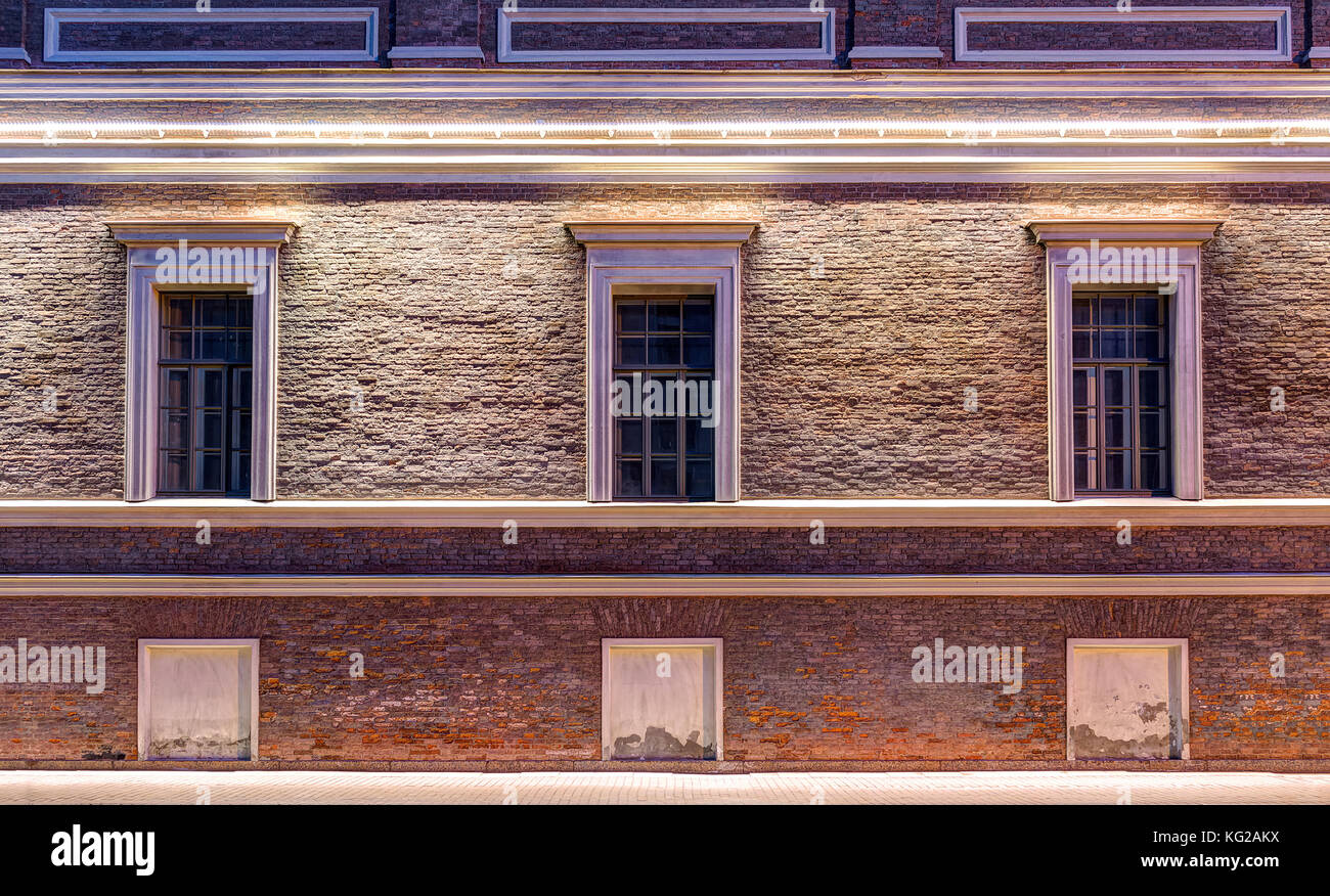 Illuminated museum windows hi-res stock photography and images - Alamy