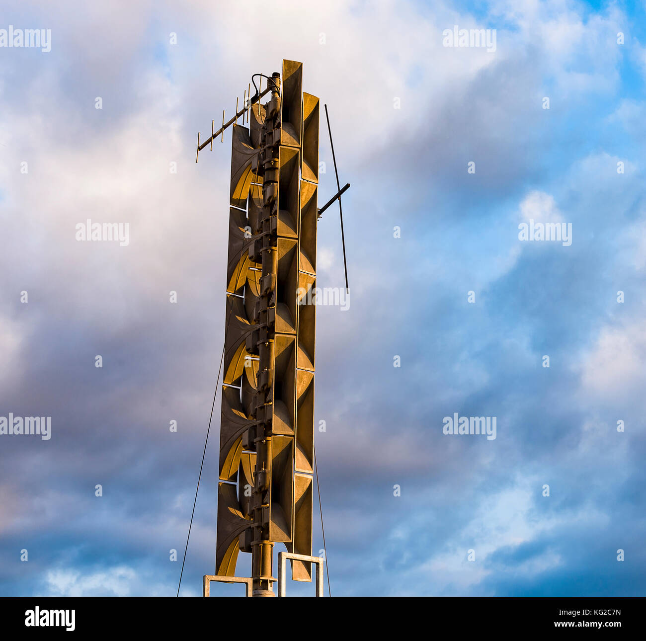 Modern air defense system hi-res stock photography and images - Alamy
