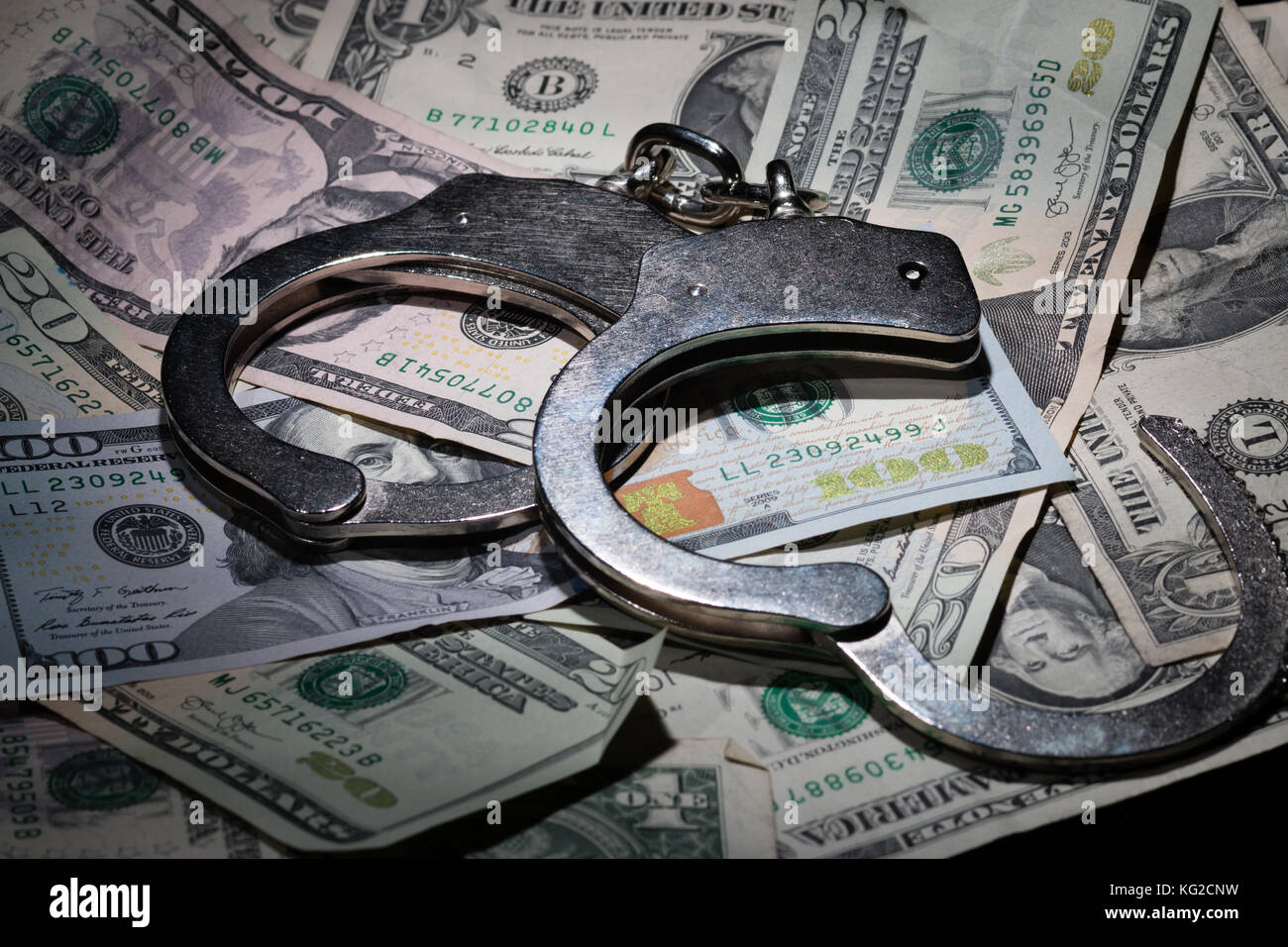 Open handcuffs hi-res stock photography and images - Alamy