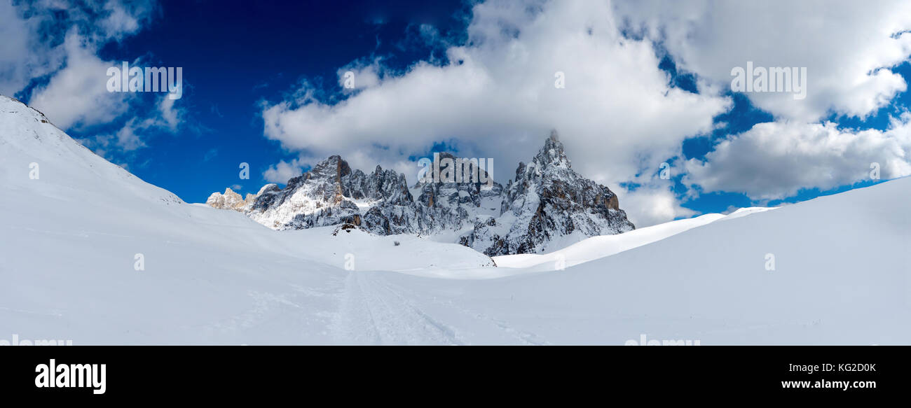 Wide snowy winter panorama Stock Photo - Alamy