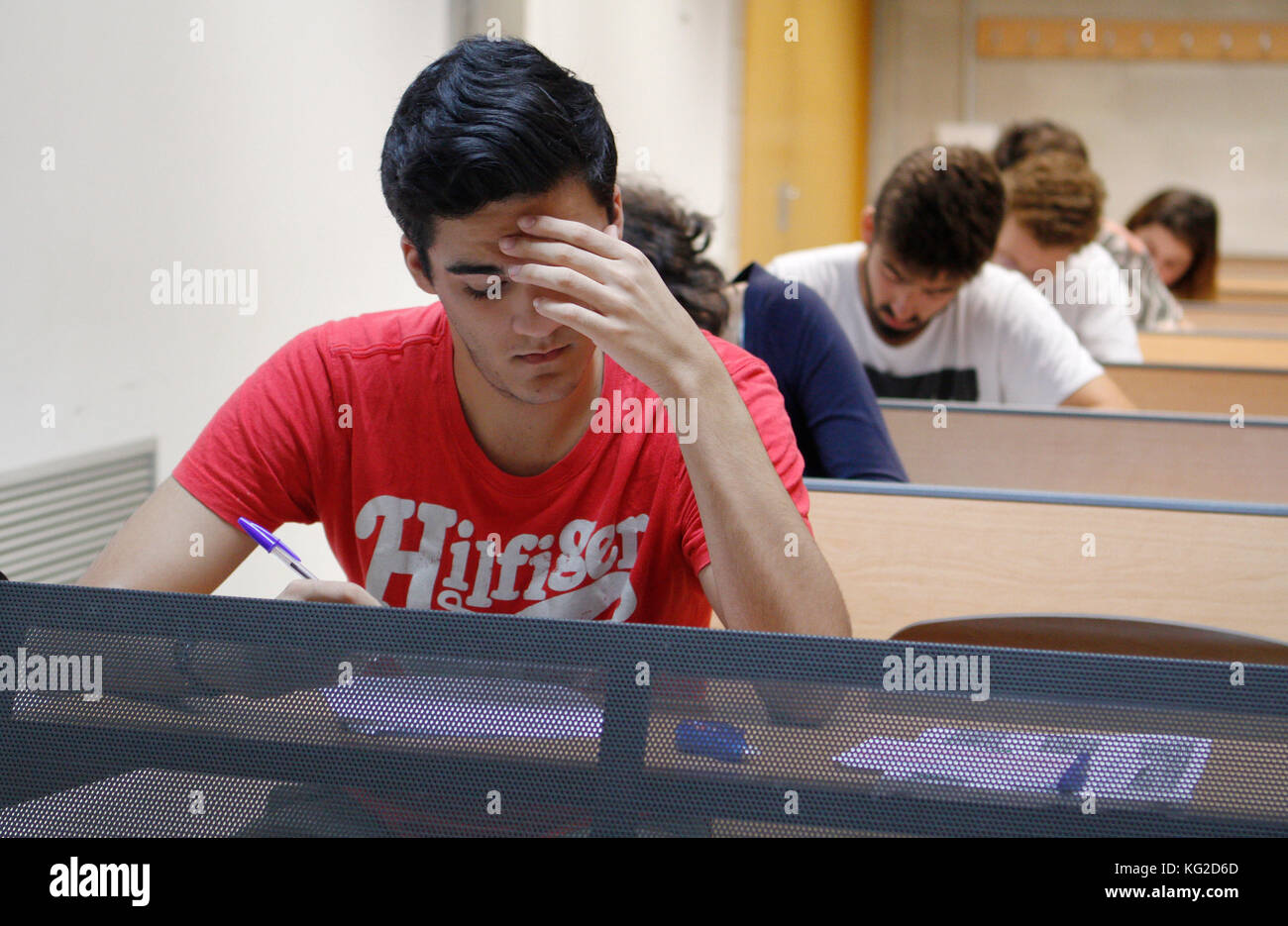 University access hi-res stock photography and images - Alamy