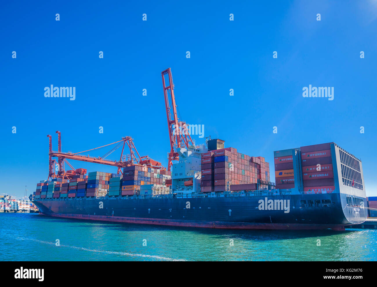 Port of vancouver ship hi-res stock photography and images - Alamy