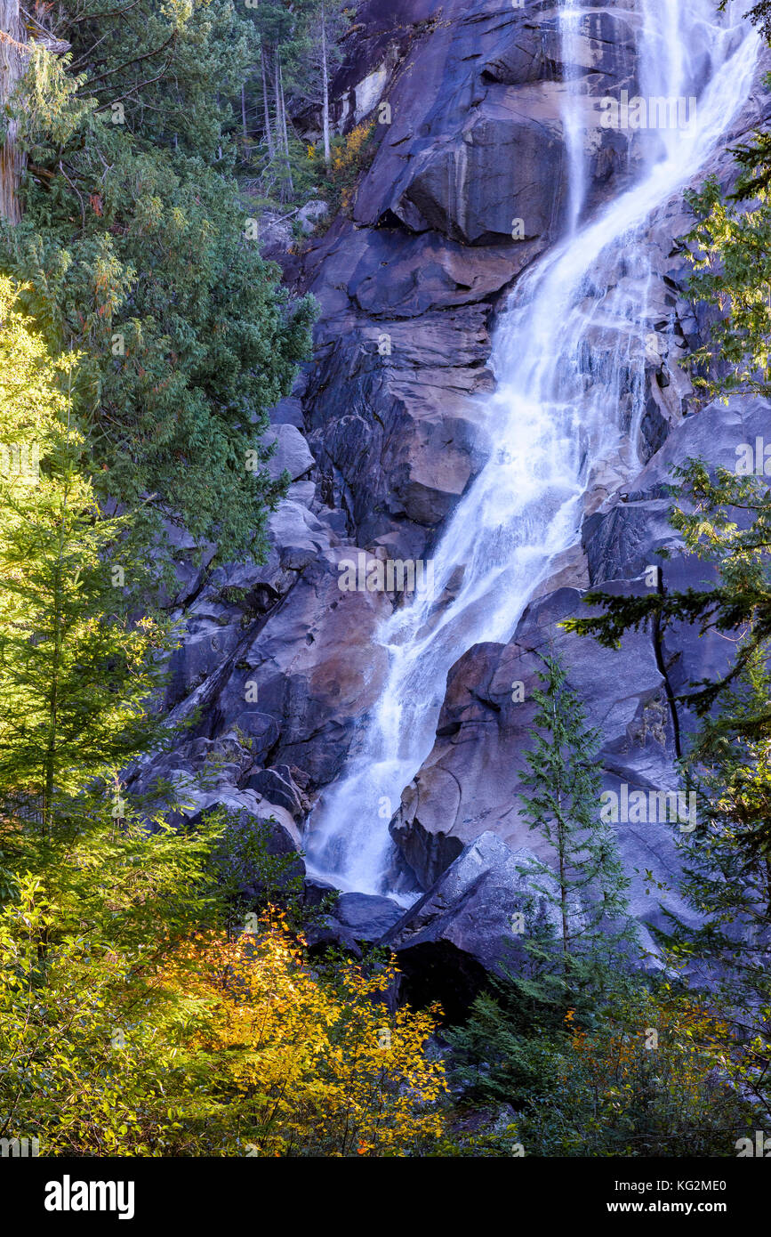 Shannon falls squamish british columbia hi-res stock photography and ...