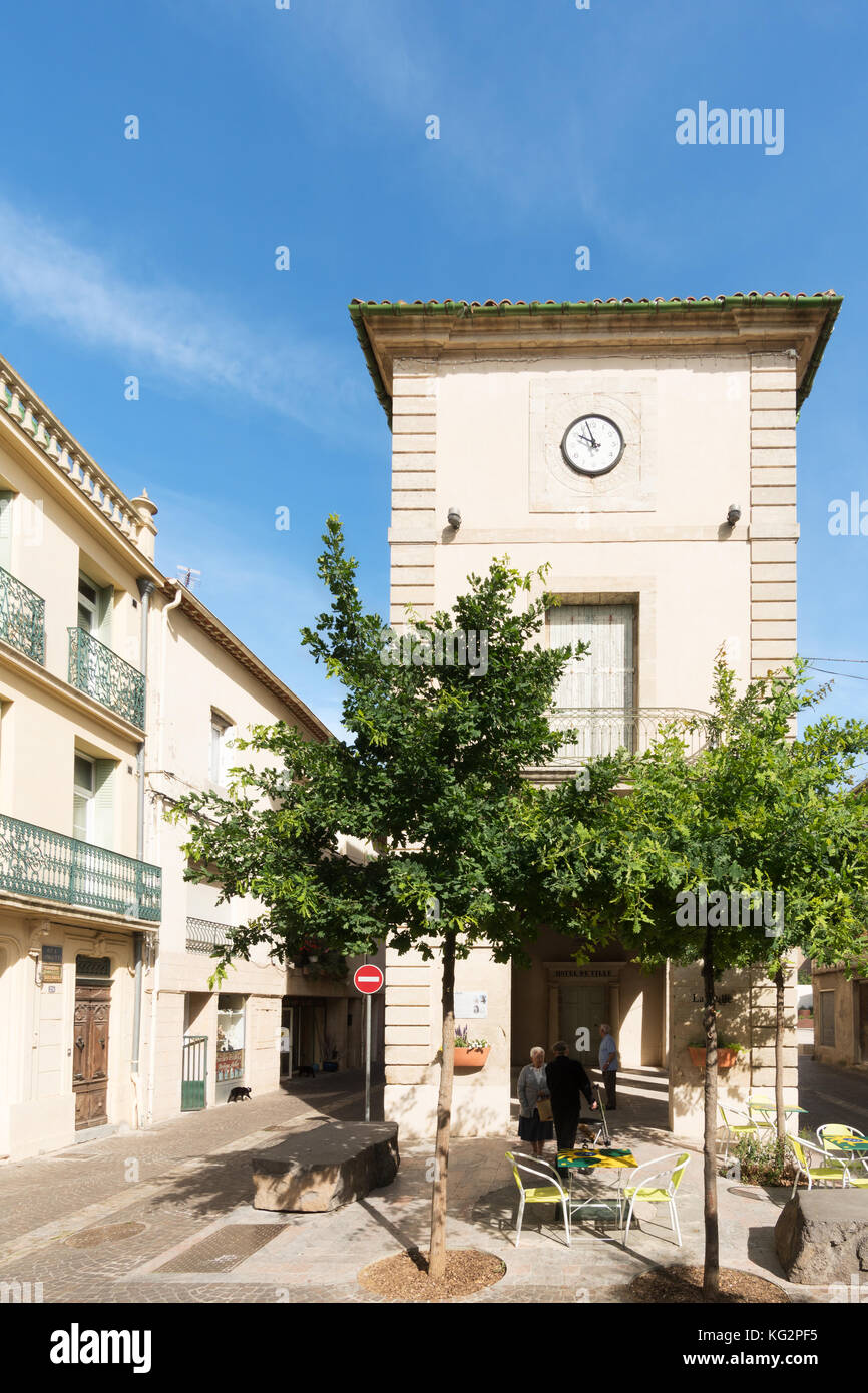 Serignan hi-res stock photography and images - Alamy