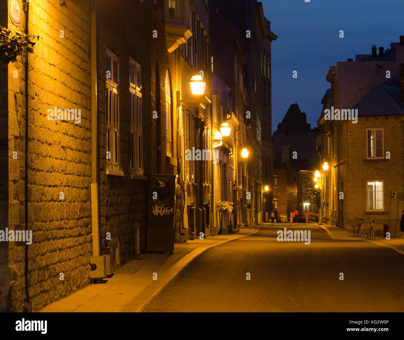 Street scene in Old Quebec City, Quebec, Canada Stock Photo - Alamy