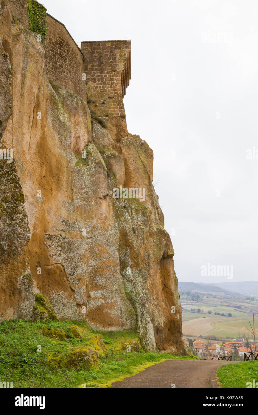Pride rock hi-res stock photography and images - Alamy