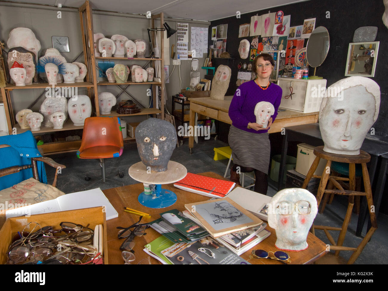 Claire Loder, ceramicist in her home studio Stock Photo - Alamy