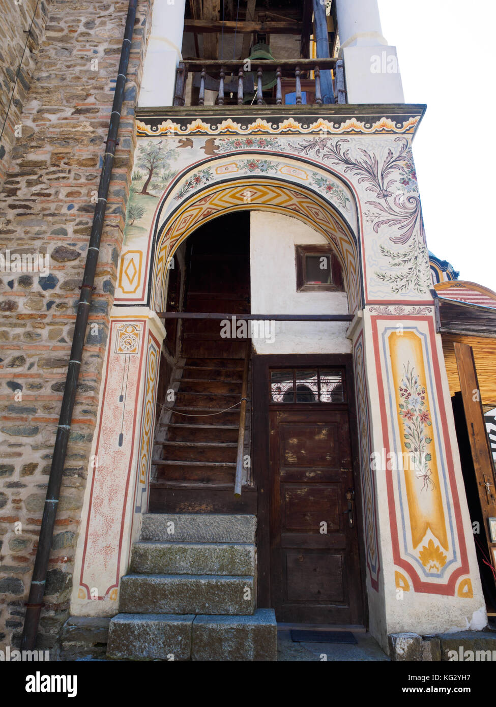 Old steps hi-res stock photography and images - Alamy